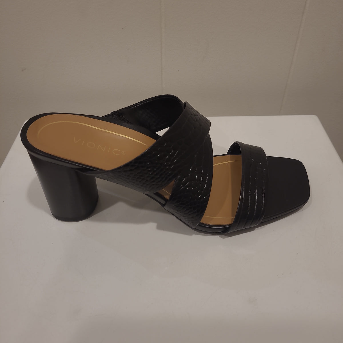 Vionic Merlot Sandal SS24 – Elegant Steps